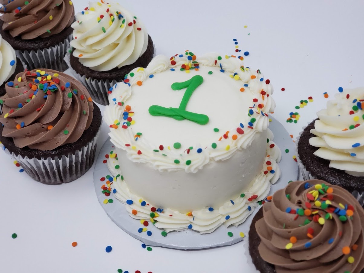 Baby Smash Cake & Cupcake Party Pack – The Flying Cupcake Indy